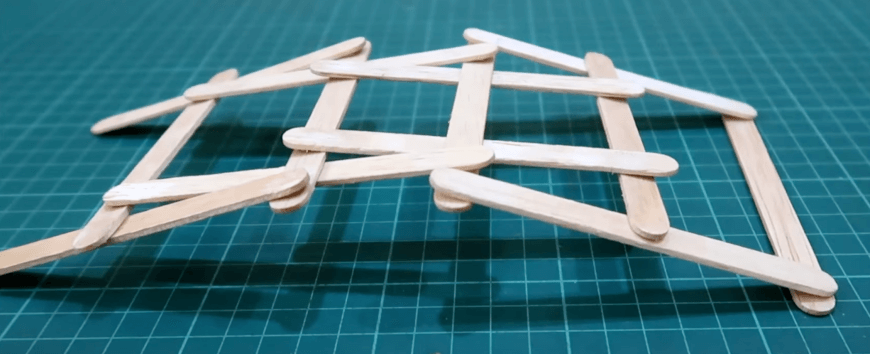 How do bird nests stay together?